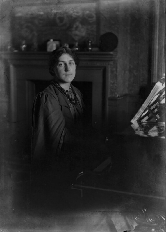 May Morris (1862-1938) – Women Who Meant Business